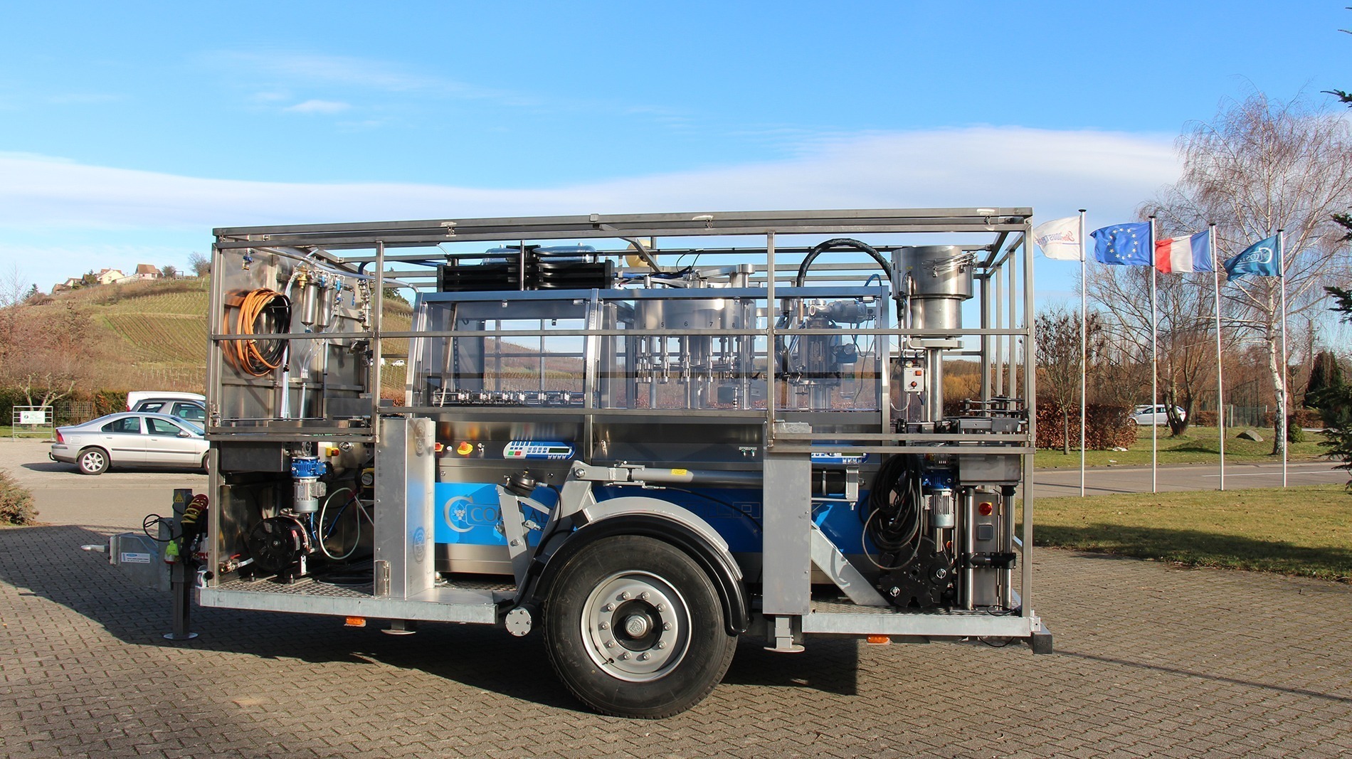 Costral et Albagnac : l’embouteilleur et l’étiqueteur à la conquête du ...